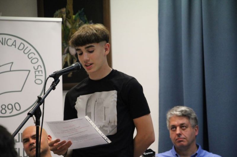 ..Dugoselska kronika.. - Promovirana nova zbirka pjesama Dragice Pjevac ...
