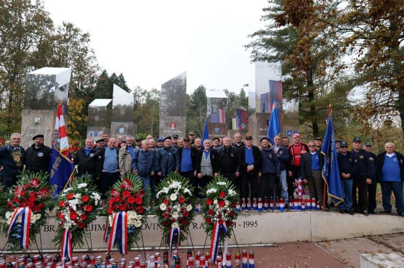 ..Dugoselska kronika.. - Na lokaciji Trokut-Novska održana komemoracija ...