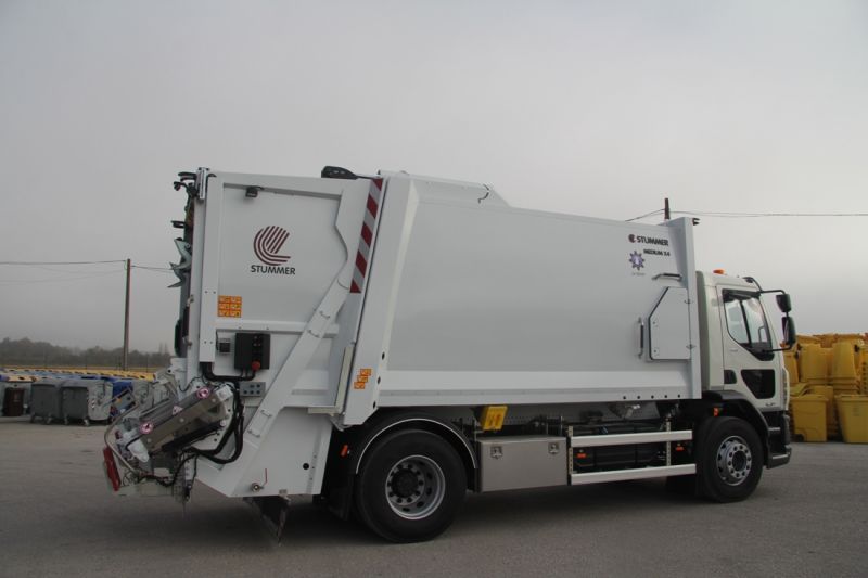 ..Dugoselska kronika.. - Vozni park DKPC-a bogatiji za još jedno vozilo ...